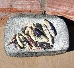 Tastes of the Southwest: Hopi piki and Navajo kneel down breads ...