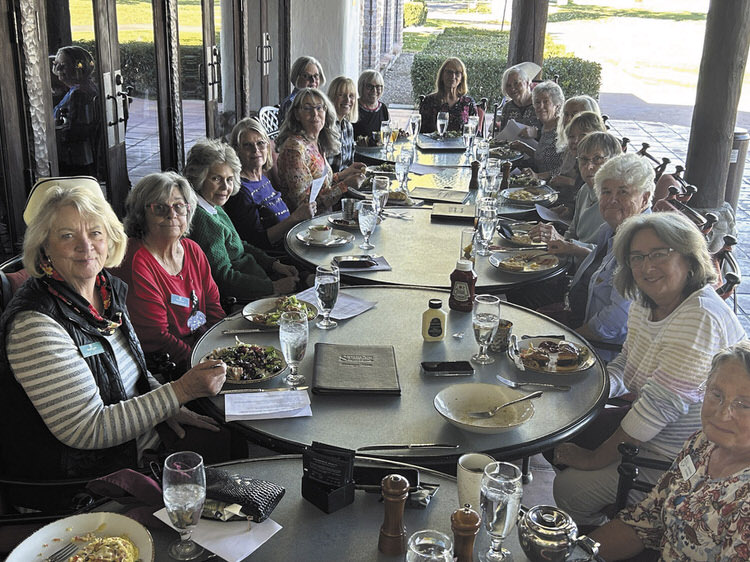 Nurses Put a ‘Cap’ on 2024 – QuailCreekCrossing.com